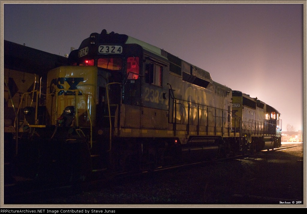 CSX 2324,6472 sleep away the night